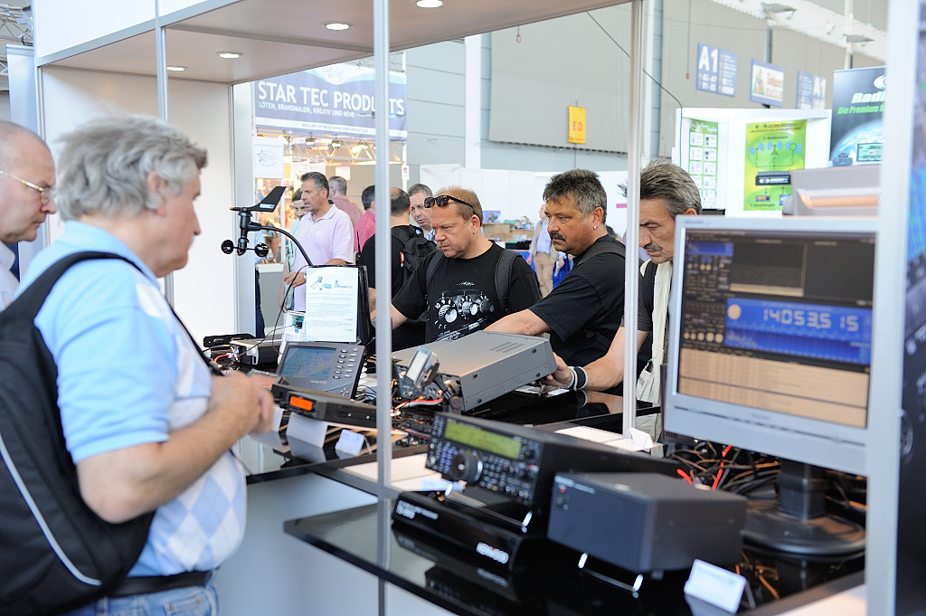 Friedrichshafen - Ham Radio 2014 - Фотогалерея на CQHAM.RU